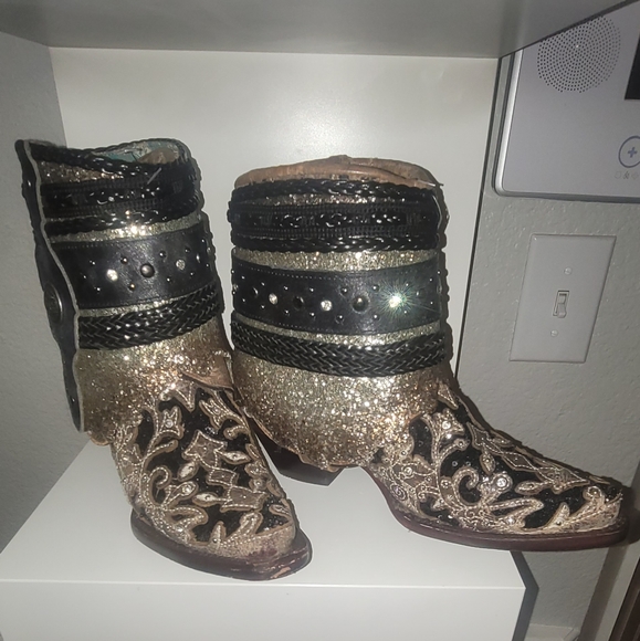 Corral | Shoes | Corral Brown Glitter Flipped Shaft Ankle Boots 5m ...